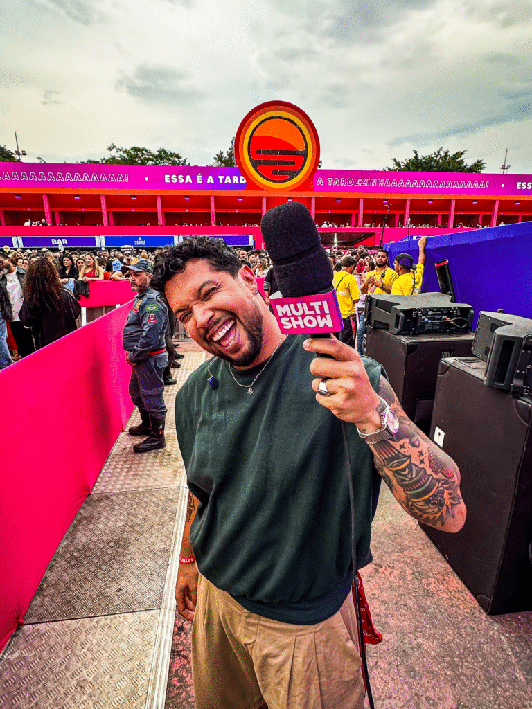 Dinho Jr estreia no Multishow em transmissão da festa A Tardezinha em ...